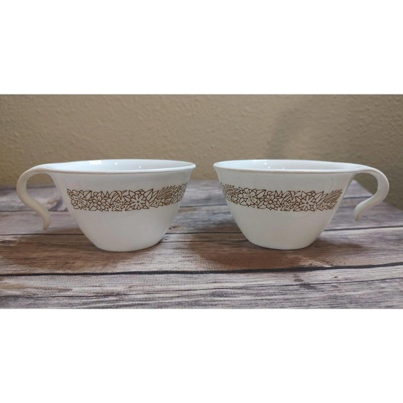 Corelle | Kitchen | Vintage Corelle Woodland Brown Hook Handle Coffee ...